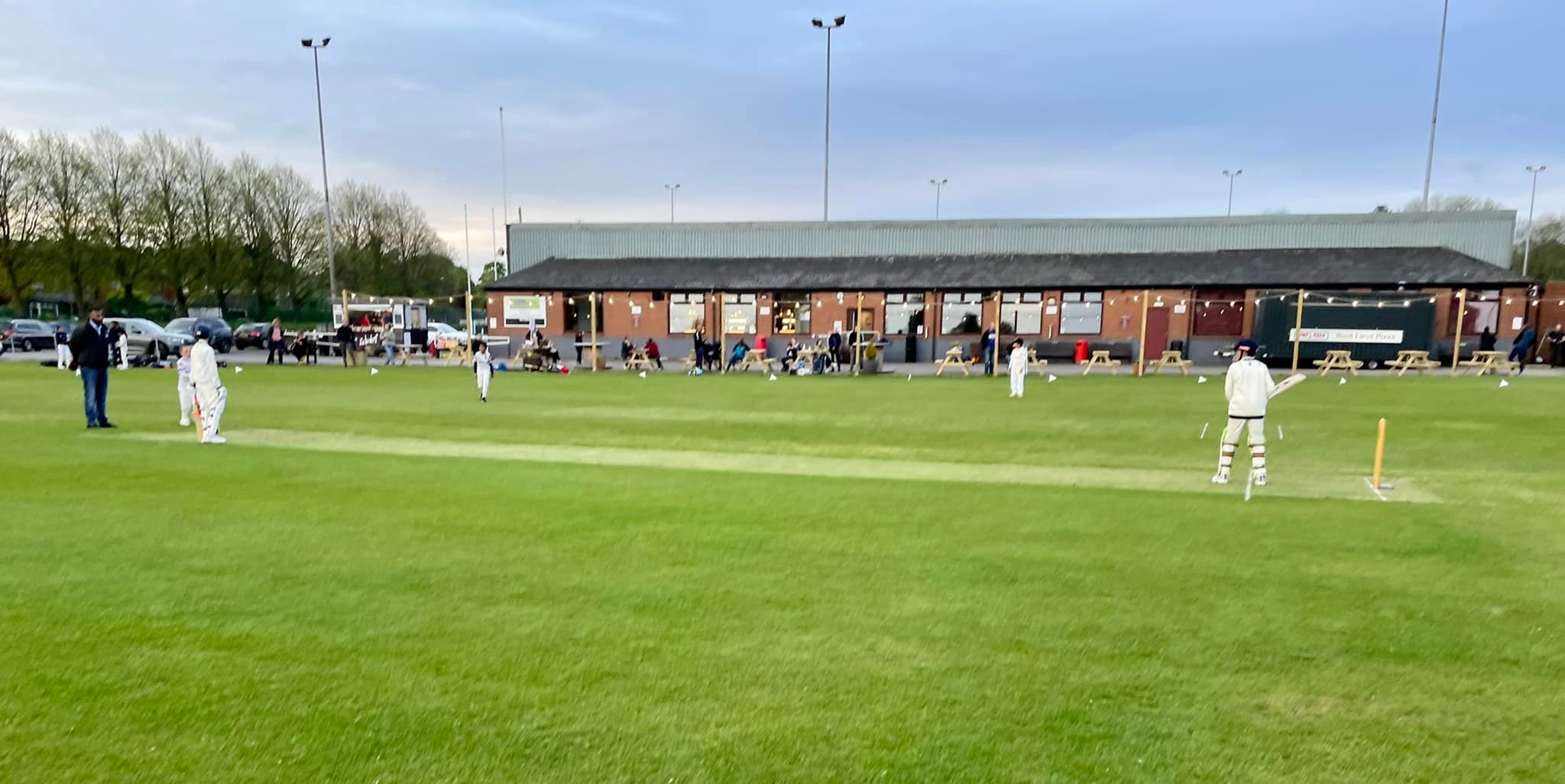 Morley sports club gets donation to improve training facilities