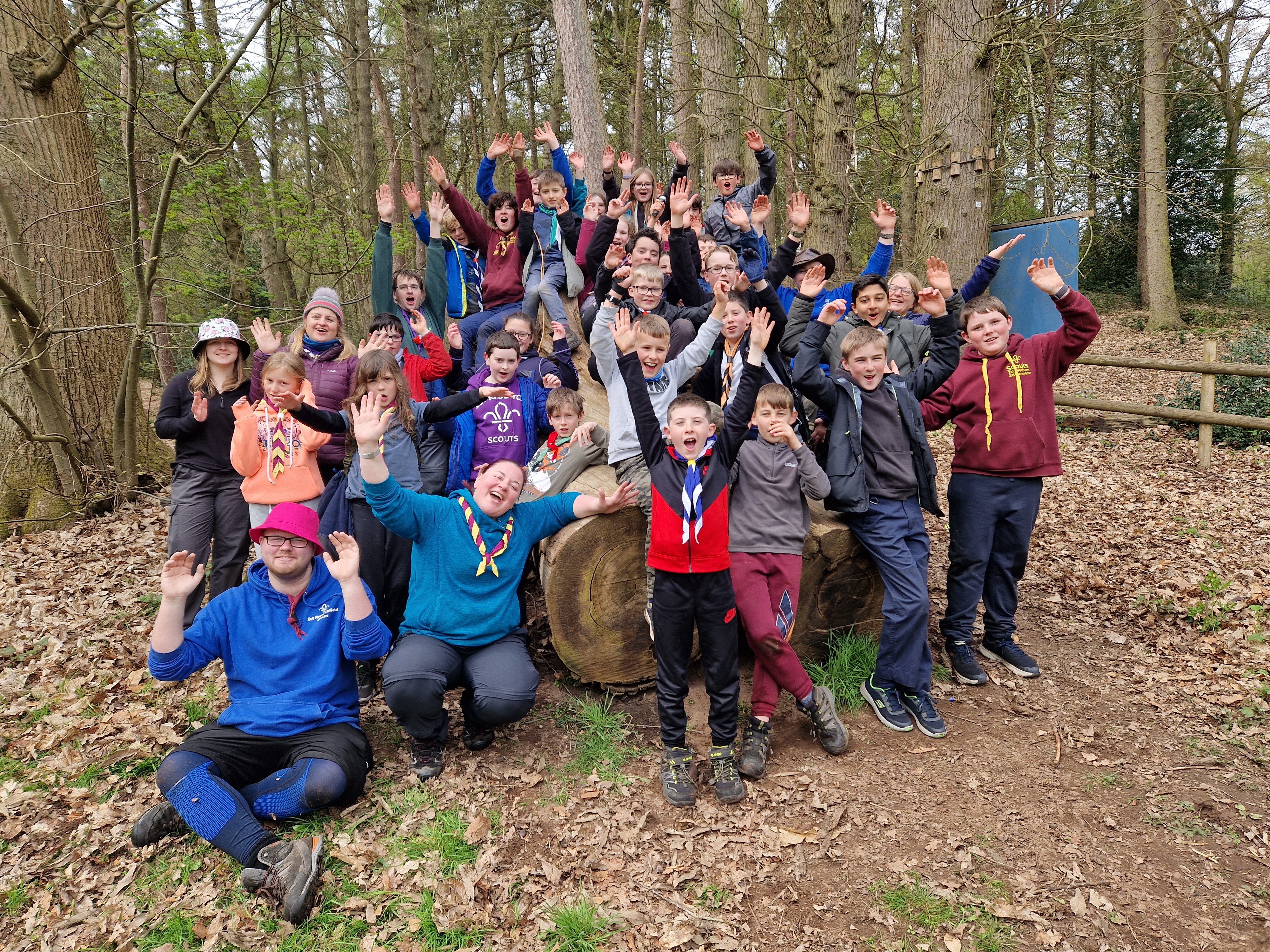 South Midlands team gives £1,000 cash boost to Redditch District Scouts